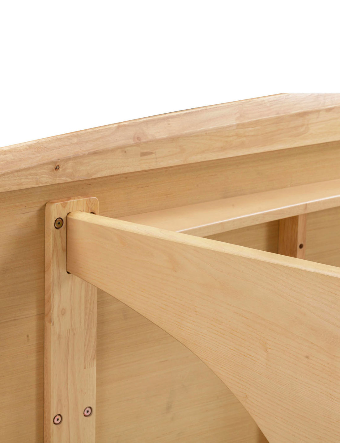 Dachi Dining Table